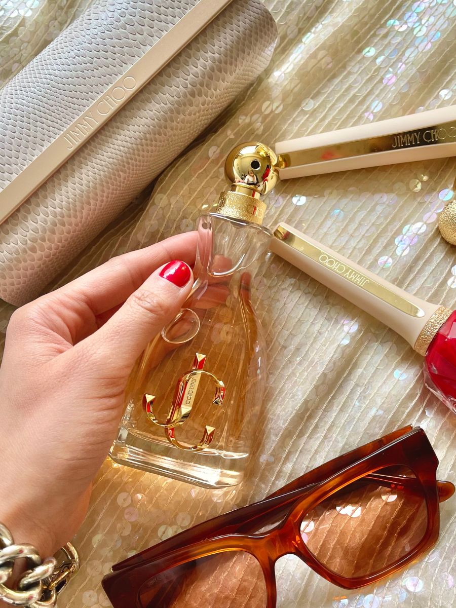 5 Perfume Types And Strengths, Per A Fragrance Expert – Style Meets Story®